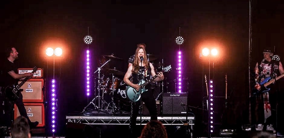 Apache Rose – Rock covers band in the South East